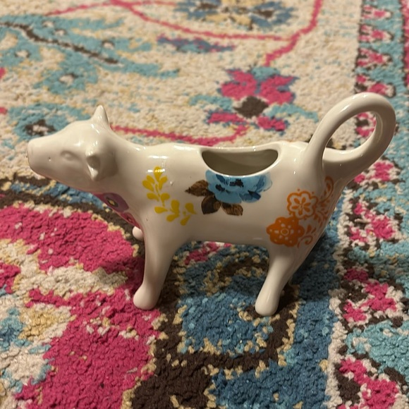 The Pioneer Woman | Kitchen | Rare Pioneer Woman Cow Syrupcreamer ...